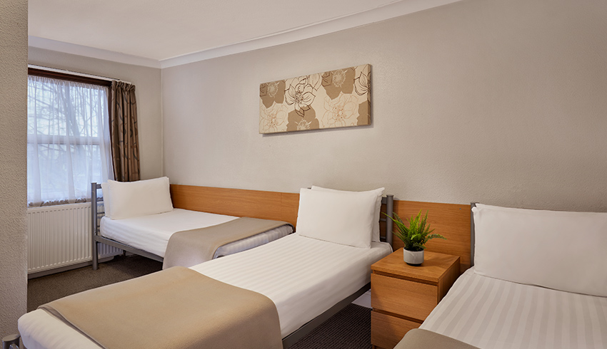 Superior Triple Room - Lords Hotel London